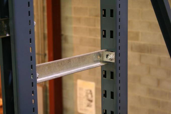 Powder Coated Rack Safety Products Back To Back Pallet Rack Row Spacers